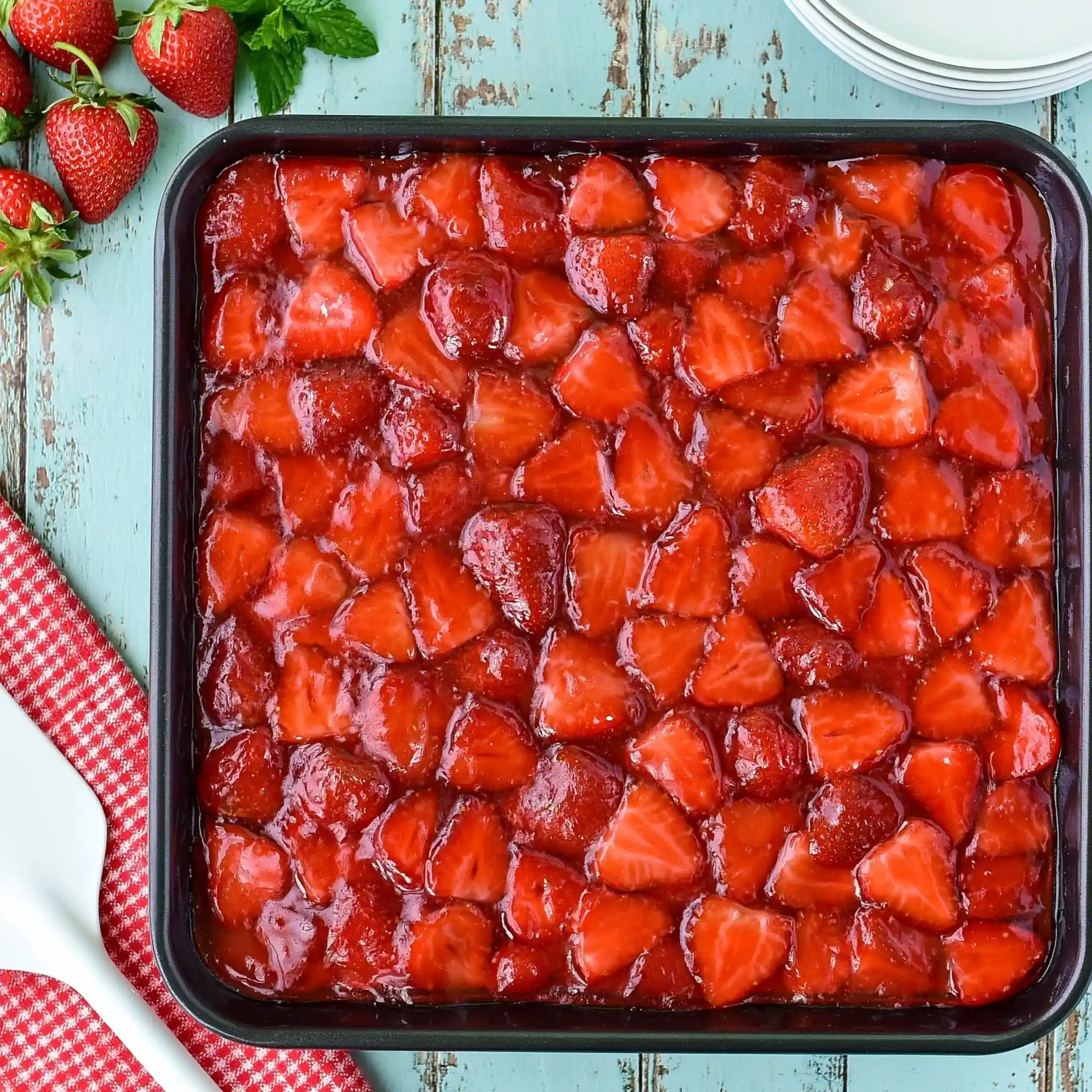 Strawberry Slab Pie: Amazing Recipe for 16 Easy Servings